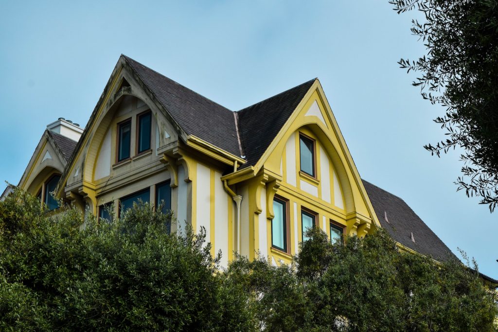 The Aesthetic Impact of Roof Design: Personalizing Your New Home's Look ...